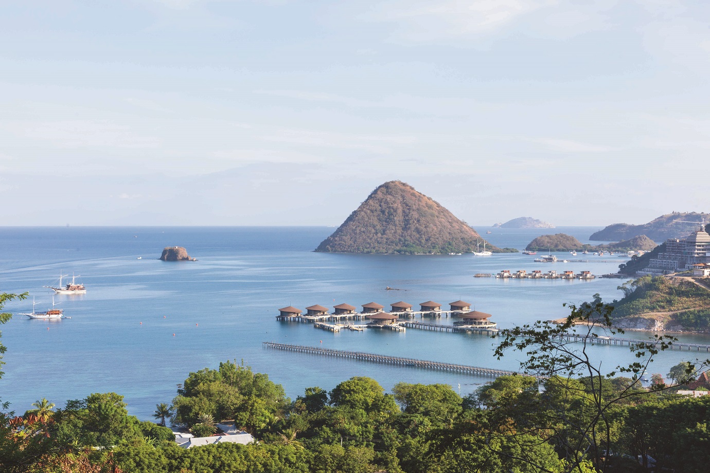 Labuan Bajo All About Labuan Bajo Tour And Enjoy The Mesmerising